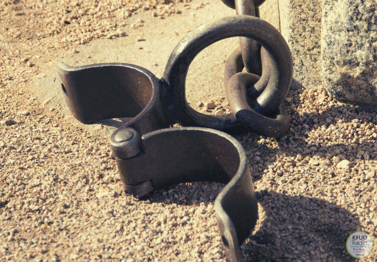 Thy Strong Word - Exodus 21: ☧ Curbs Callousness, Family Goes Out ...