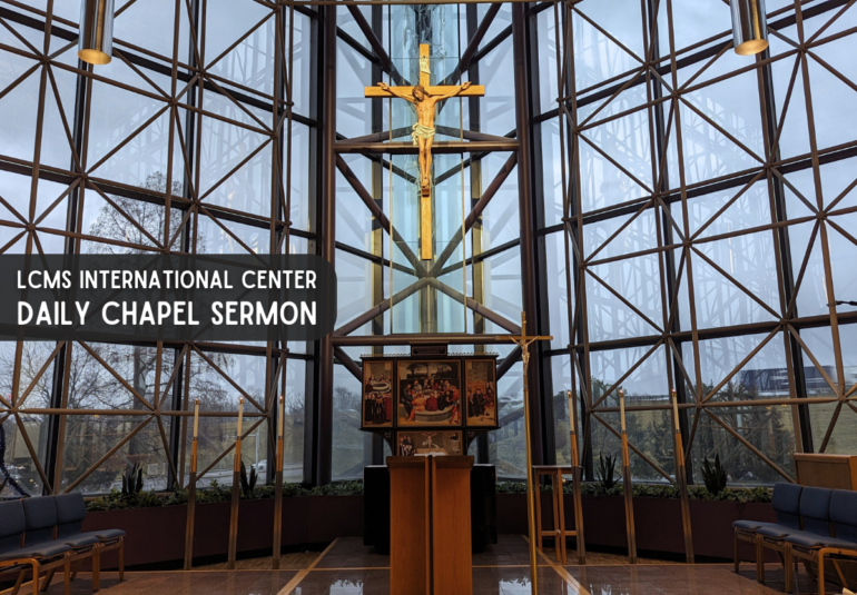 Daily Chapel — Rev. Jonathan Manor on Matthew 25:1-13 - KFUO Radio